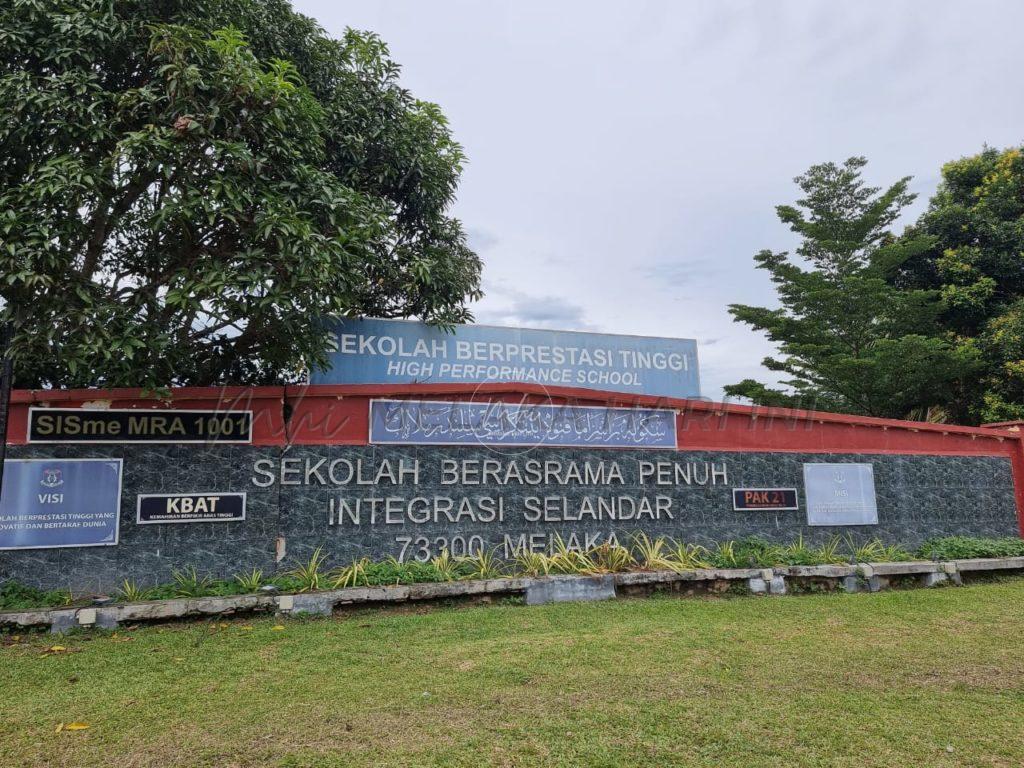Pelajar SBPI positif, punca dipercayai dari guru atau kakitangan ...