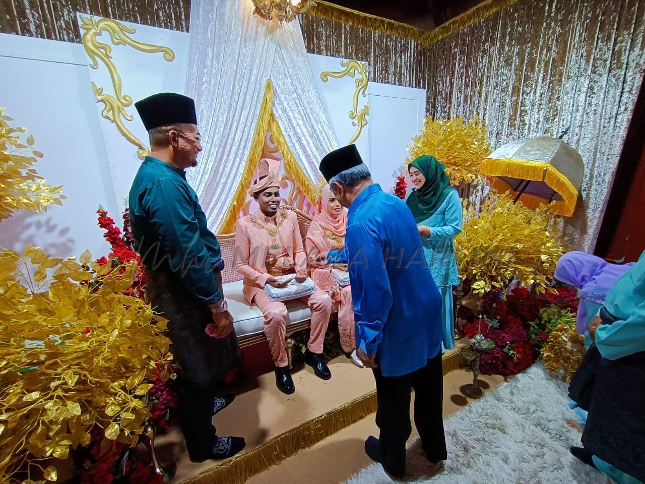 Raja sehari pertama dirai di Balai Istiadat Perkahwinan Melayu Melaka