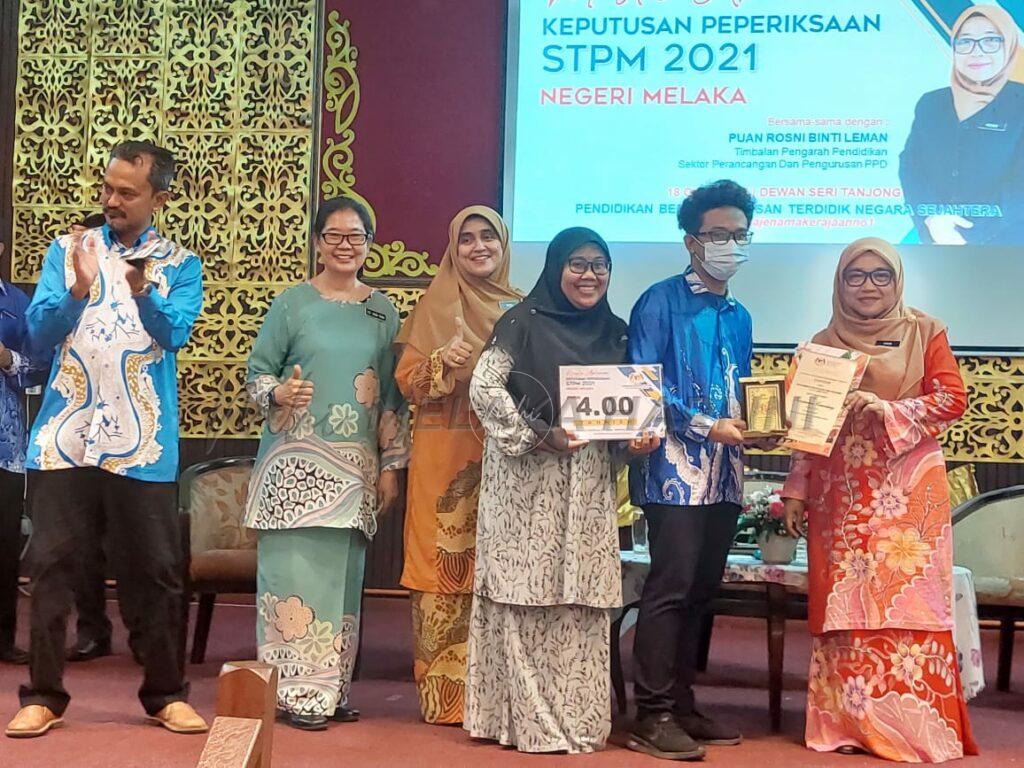 33 calon STPM Melaka 2021 peroleh PNGK 4.0