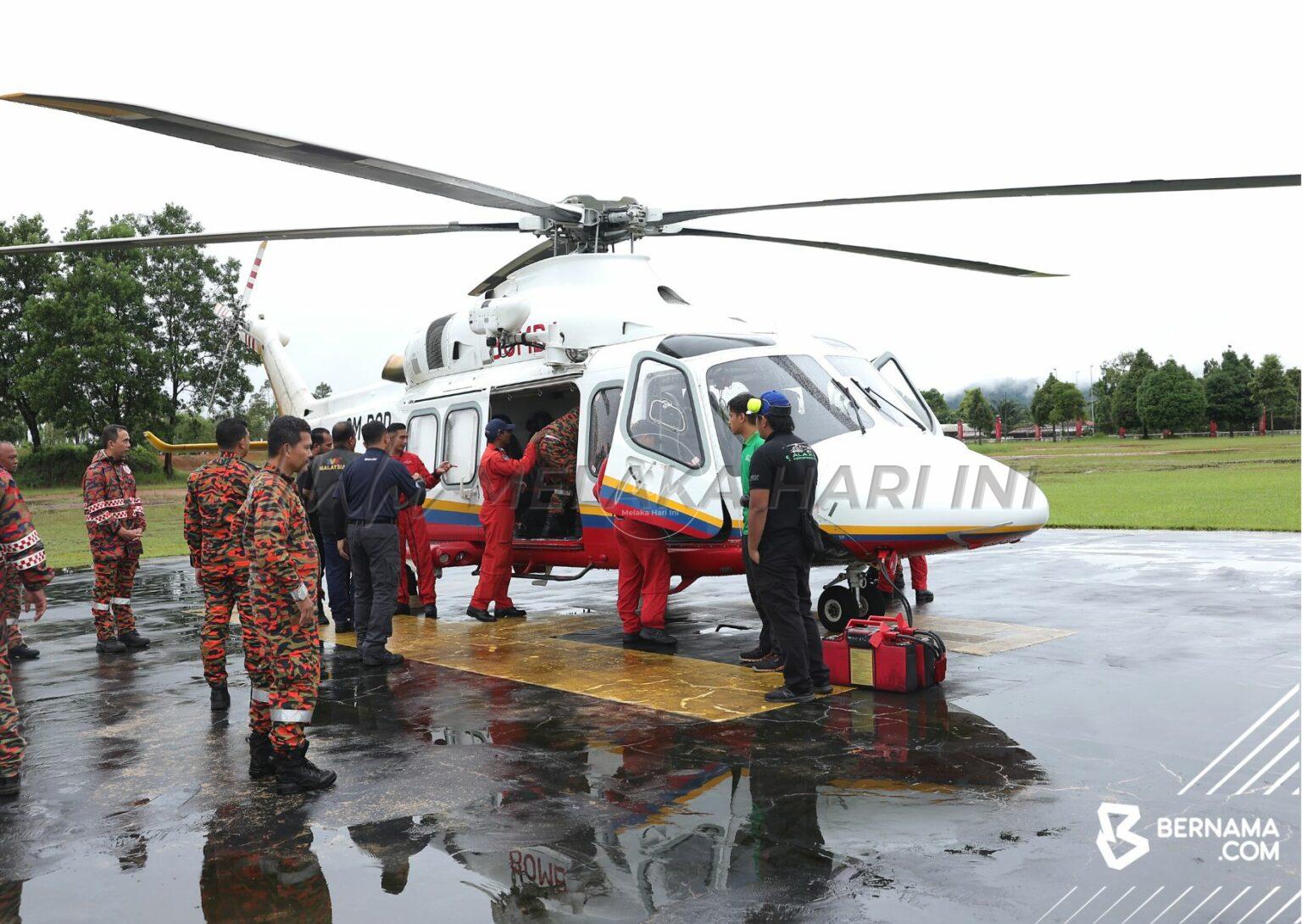 Bomba kerah dua helikopter ke kawasan terputus hubungan di Pantai Timur