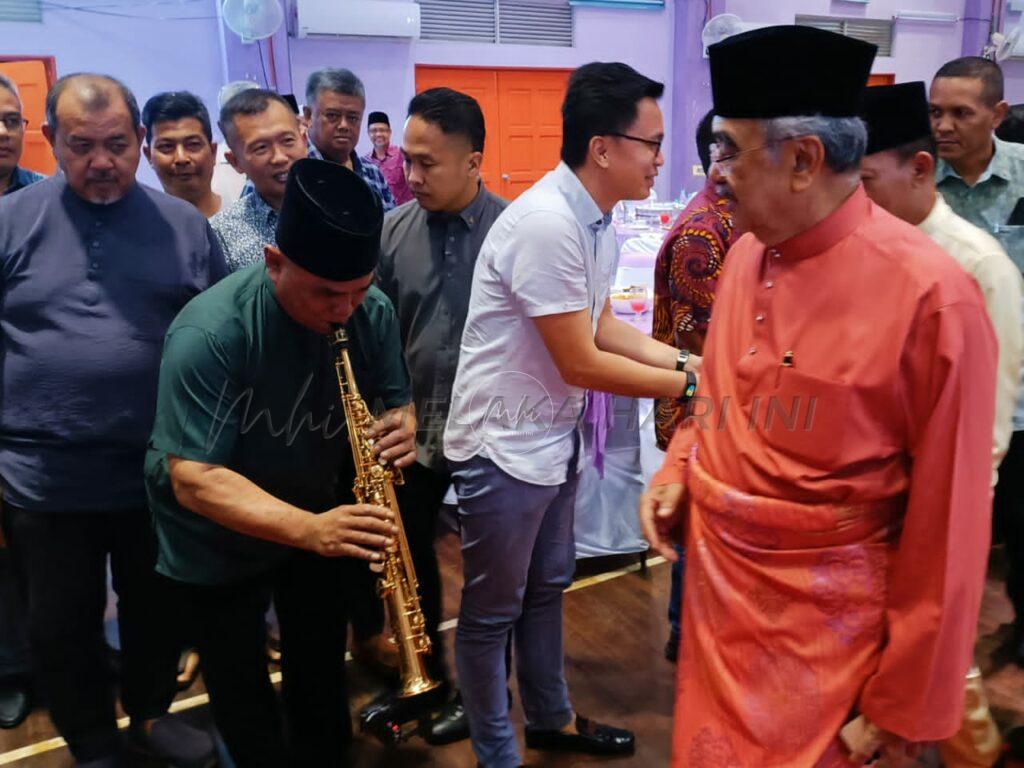 Alunan klasik klarinet curi tumpuan Rumah Terbuka Aidilfitri Taboh Naning